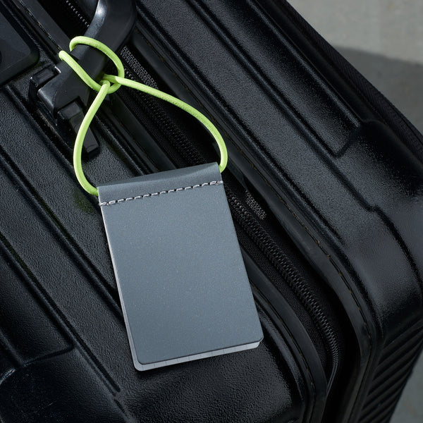 reflective luggage tag – march